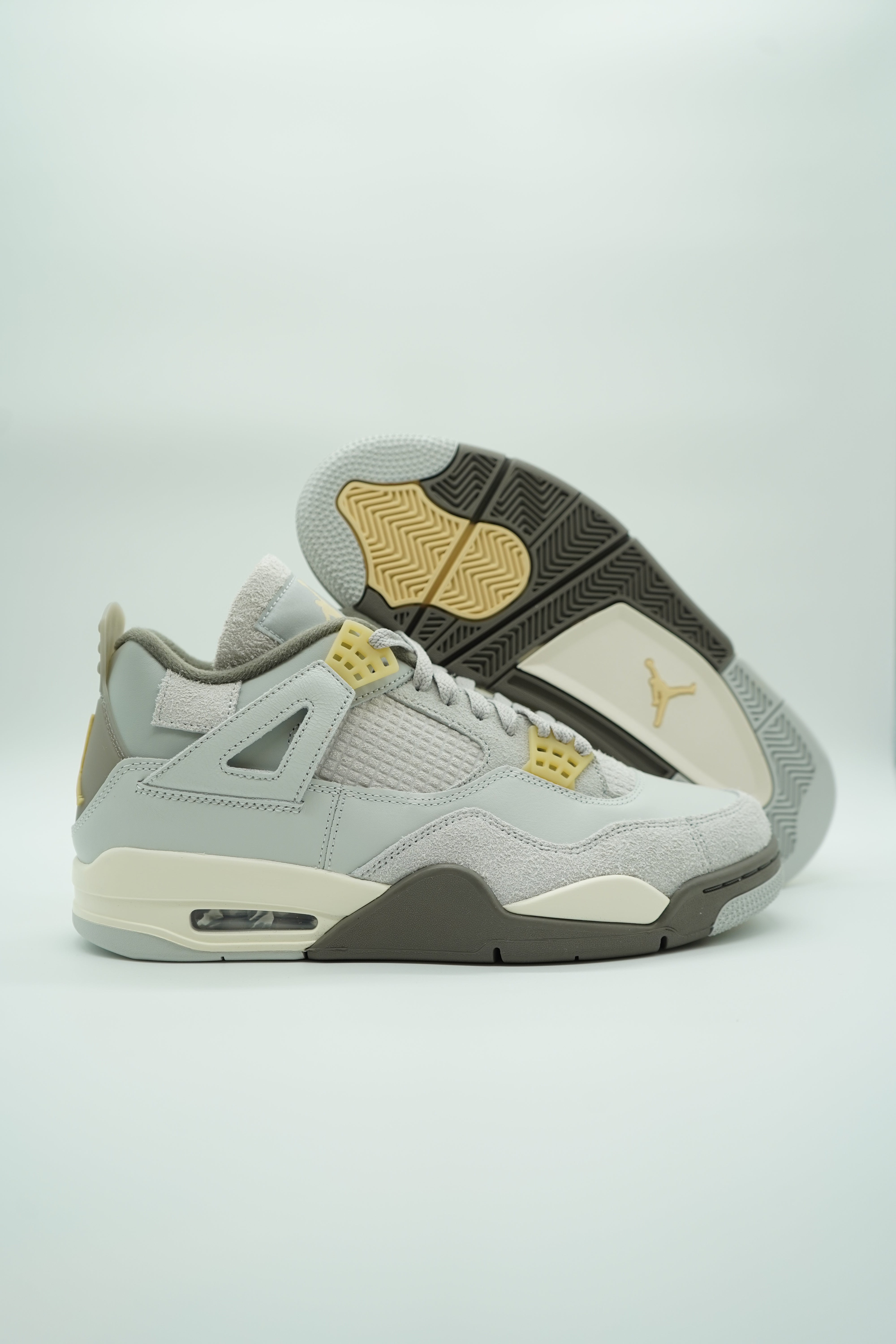 Air Jordan 4 Retro SE Craft Photon Dust – DecadeFootwear