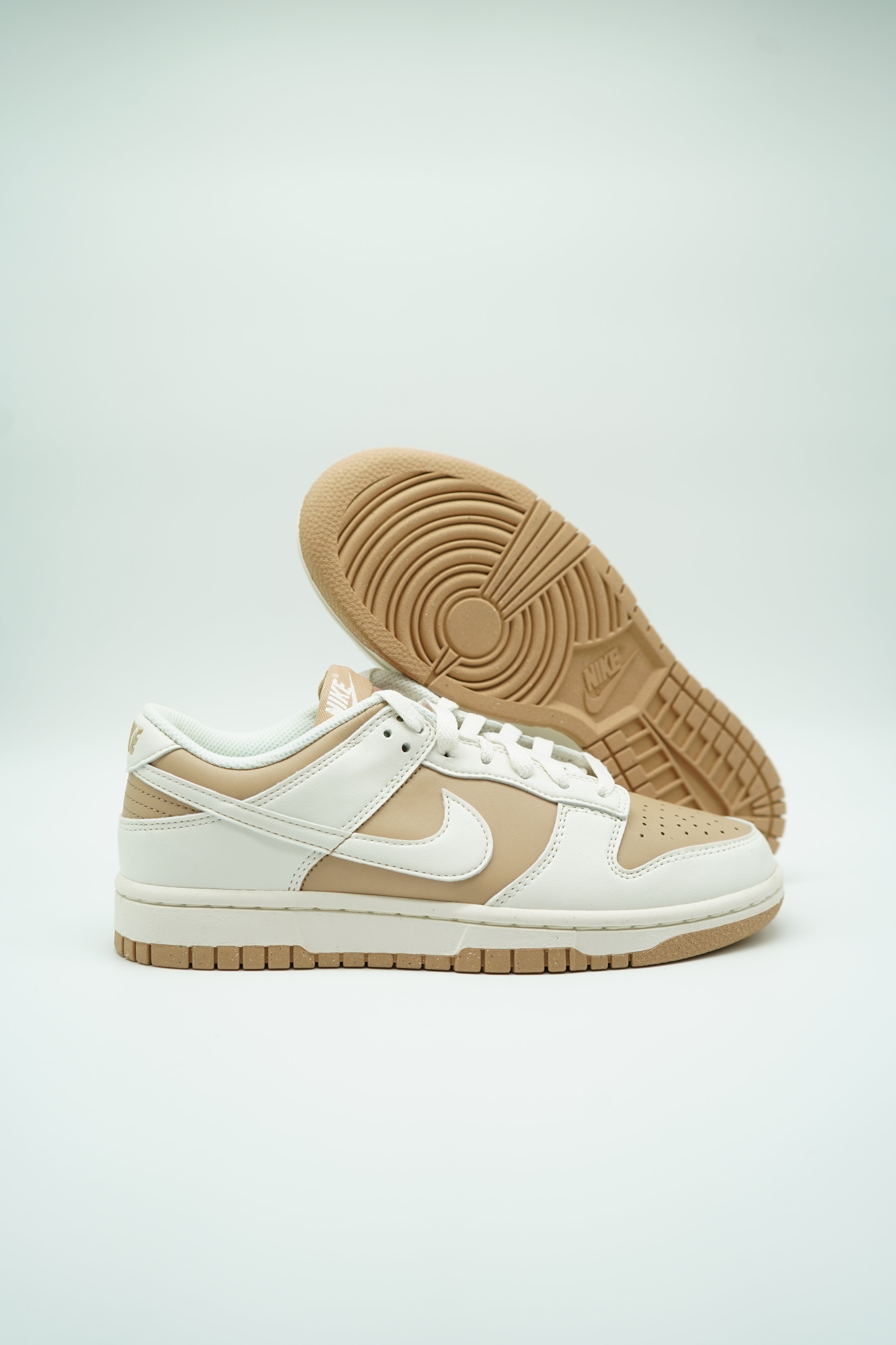 W Nike Dunk Low Beige Sail – DecadeFootwear